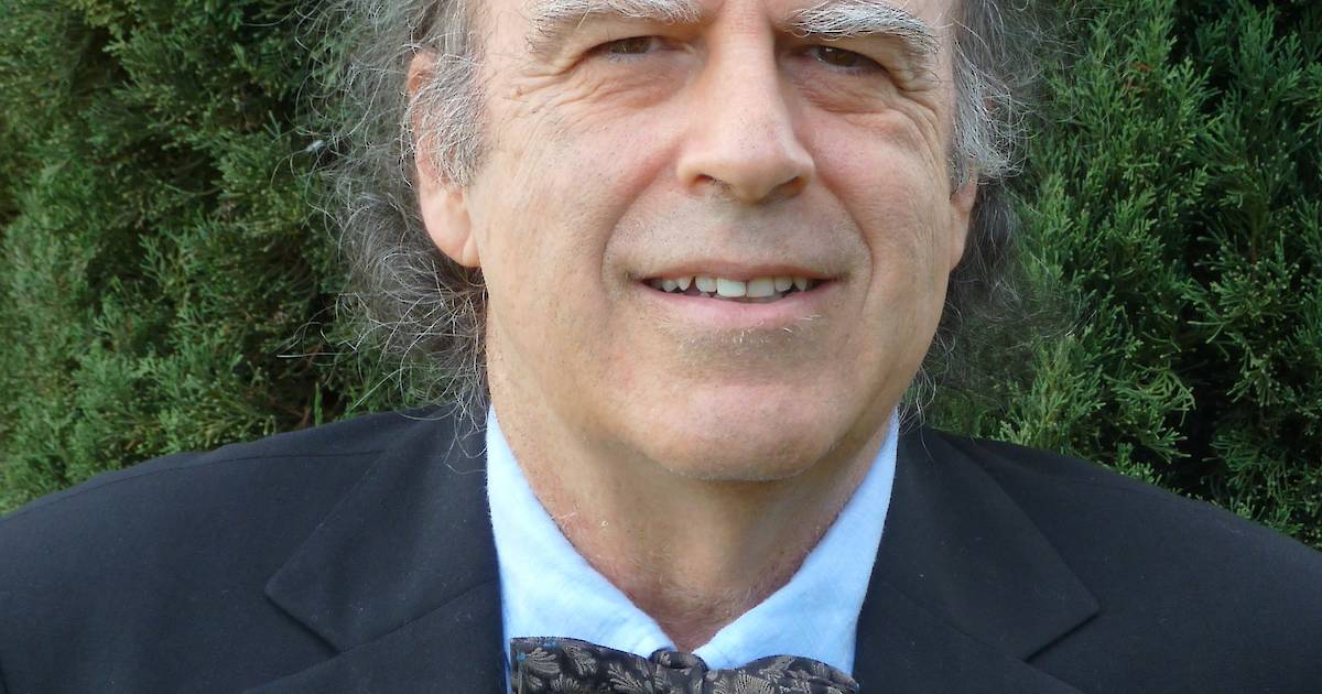 Robert Pollock's Revolution | Blog | William Anderson, Guitarist & Composer